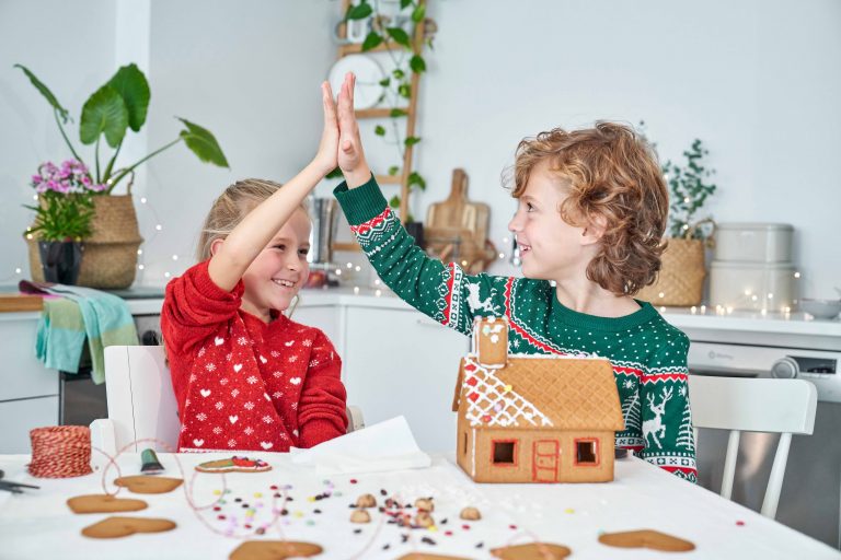 Celebrate With Our 🙏 High Five Emoji List 🙌 | 🏆 Emojiguide